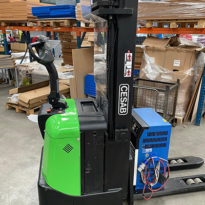 Cesab/BT pallet stacker - Betterserveuk : Betterserveuk
